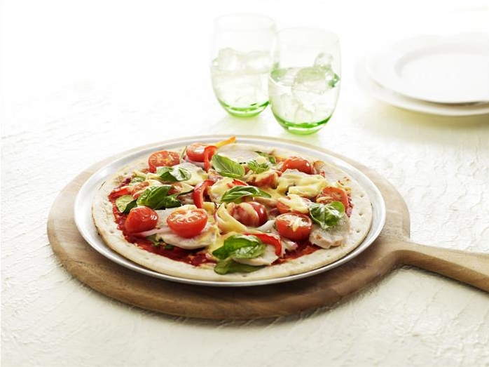 LiveLighter - Healthy Quick Chicken Pizza Recipe